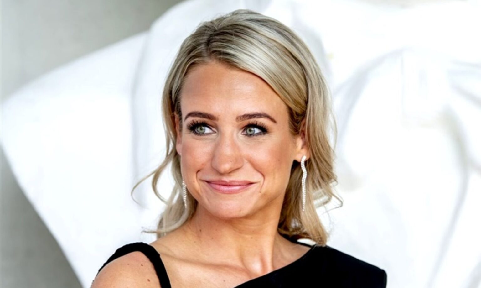 Puck Pommelien Busser in de Playboy - Sexy BN'ers / Bekende ...